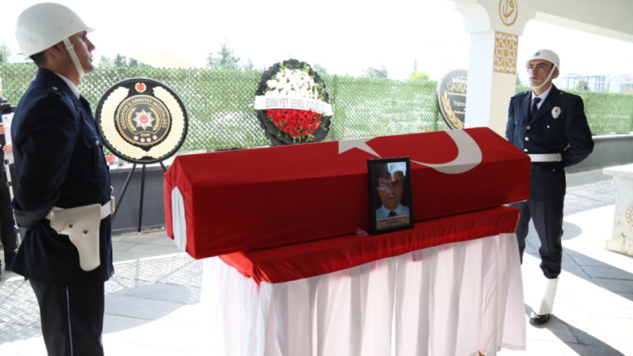 Gaziantep'te geçirdiği rahatsızlık sonucu hayatını kaybeden Polis ...