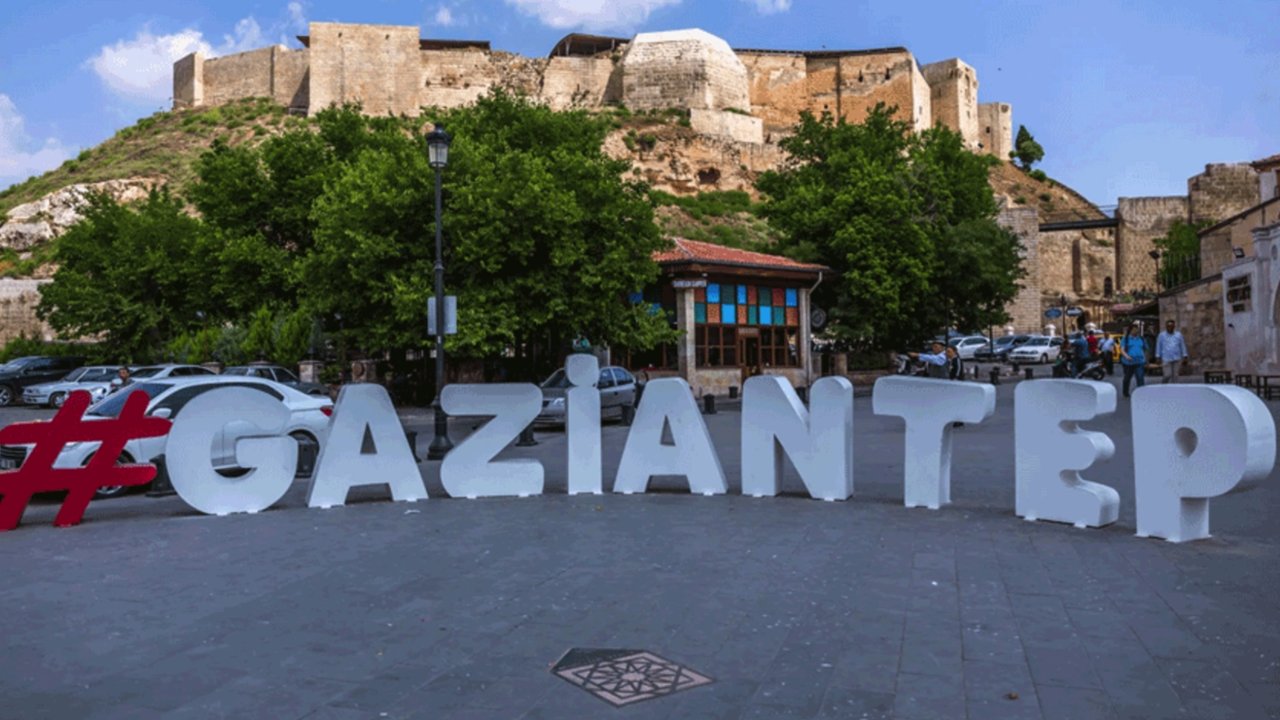 Gaziantep denilince AKLA ARTIK NE GELİYOR? Gaziantep denilince AKLA ARTIK NE GELİYOR?
